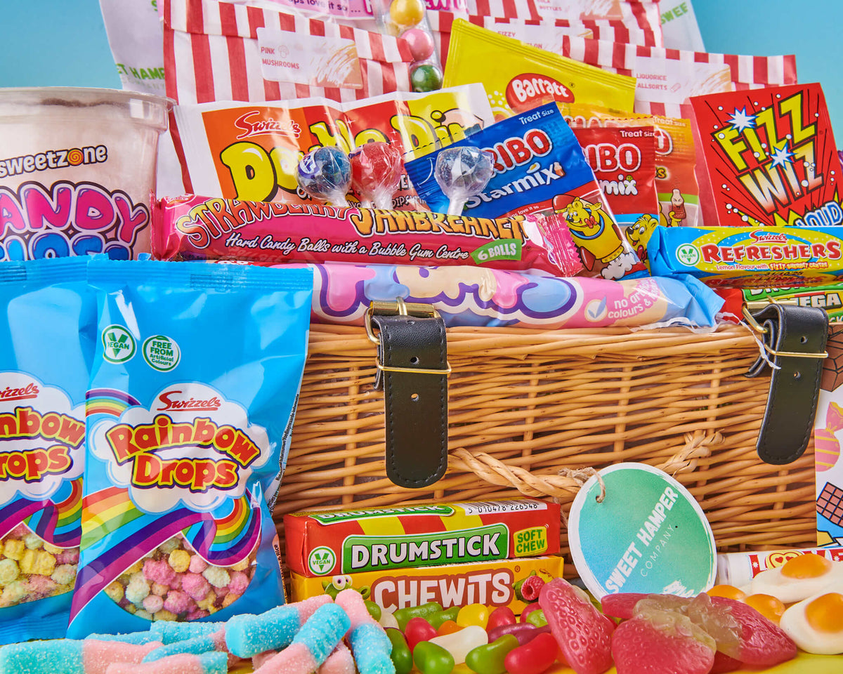 Large Personalised Sweet Hamper - 30 Sweets & Free Personalisation ...