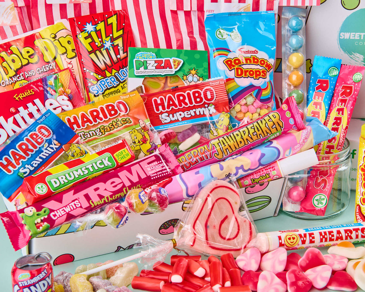 Large Valentines Sweet Box – Sweet Hamper Company